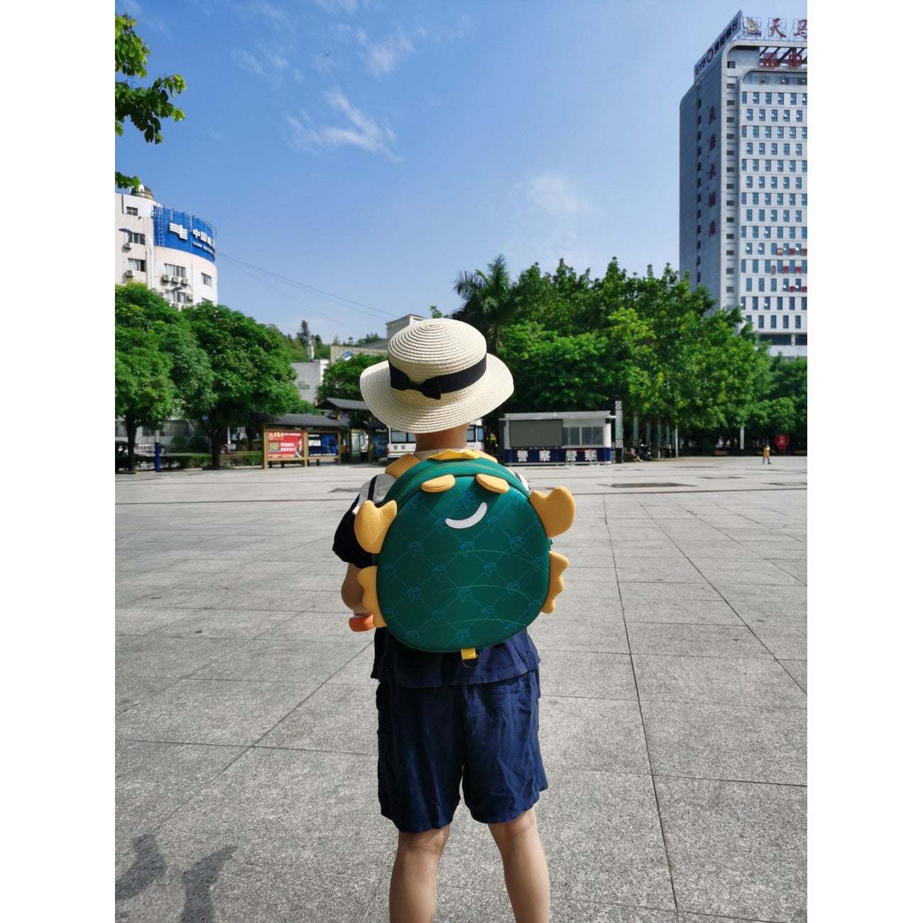 Supercute Crab Backpack Large – Bagsouq